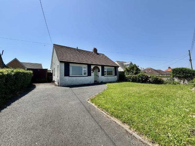 2 bedroom bungalow for sale