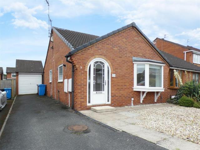 2 bedroom bungalow for sale
