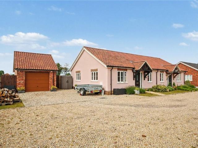 2 bedroom bungalow for sale