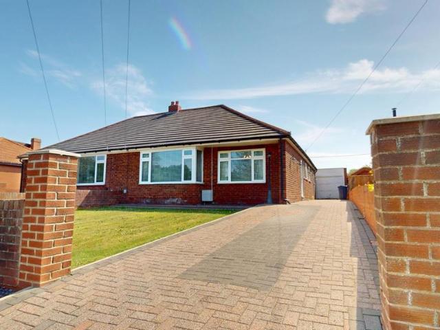 2 bedroom bungalow for sale