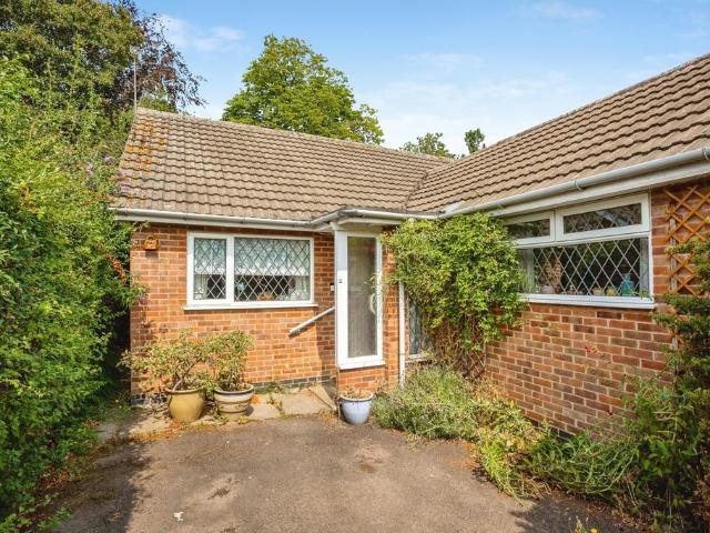 2 bedroom bungalow for sale