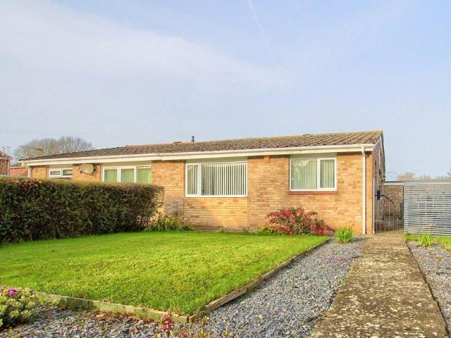 2 bedroom bungalow for sale