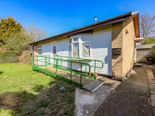 2 bedroom bungalow for sale