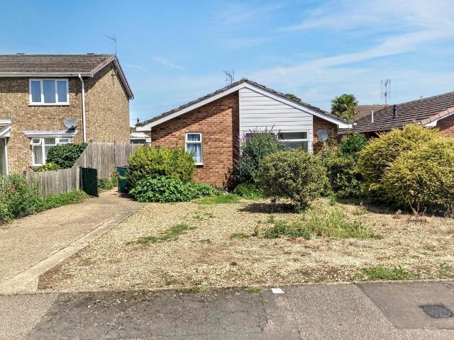 2 bedroom bungalow for sale