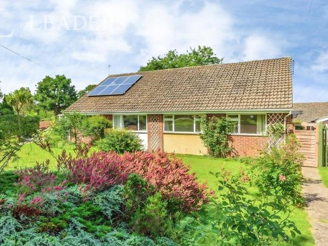 2 bedroom bungalow for sale