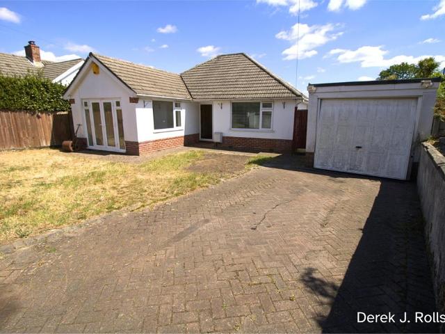 2 bedroom bungalow for sale