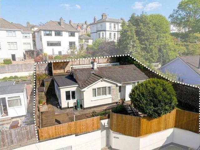 2 bedroom bungalow for sale
