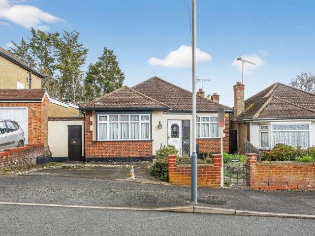 2 bedroom bungalow for sale