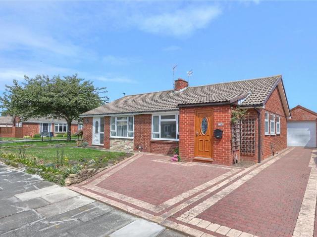 2 bedroom bungalow for sale