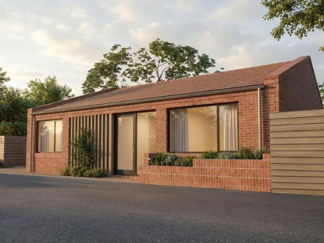2 bedroom bungalow for sale
