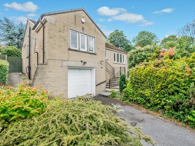 2 bedroom bungalow for sale