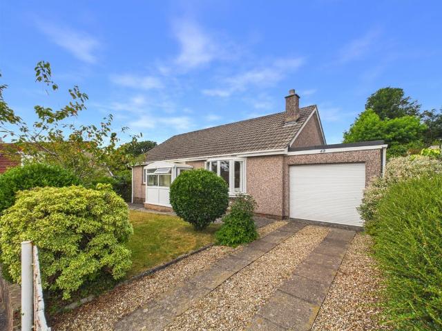 2 bedroom bungalow for sale
