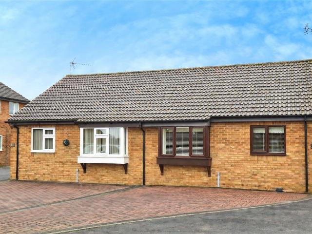 2 bedroom bungalow for sale