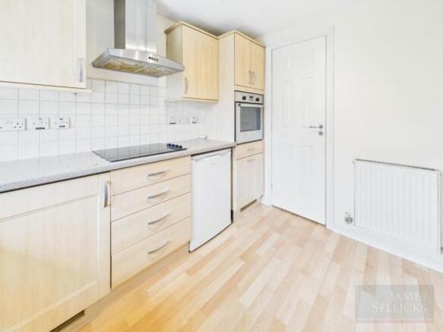 2 bedroom bungalow for sale in 2 bedroom bungalow for over 55's Oadby, LE2