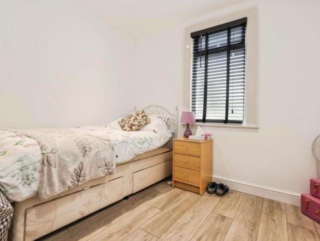 2 bedroom bungalow for sale in Coney Green Drive, Birmingham, West Midlands, B31