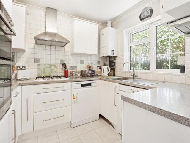 2 bedroom bungalow for sale in Copper Beech Gardens, BH10 5DB, BH10