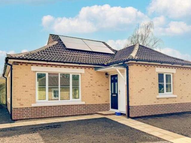 2 Bedroom Bungalow For Sale In Chorleywood, Hertfordshire