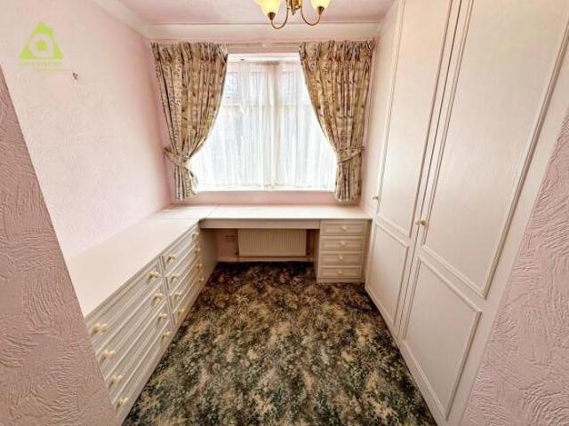 2 bedroom bungalow for sale in Crompton Road, Lostock, BL6 4LP, BL6