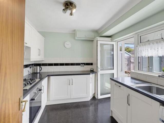2 bedroom bungalow for sale in Cross Park Road, Plymouth, PL6