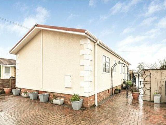 2 Bedroom Bungalow For Sale In Crouch Lane