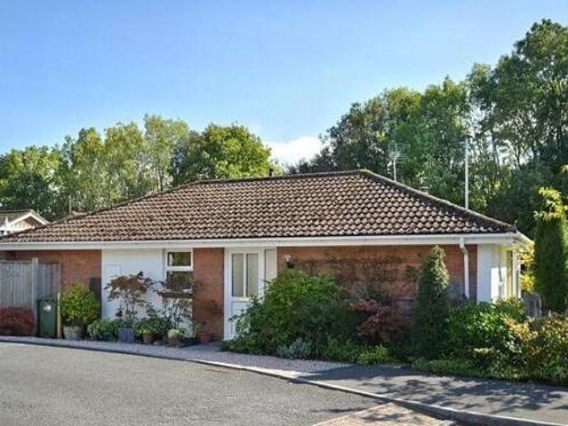 2 Bedroom Bungalow For Sale In Bovey Tracey, Newton Abbot
