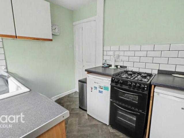 2 bedroom bungalow for sale in Birchwood Avenue, Lincoln, LN6