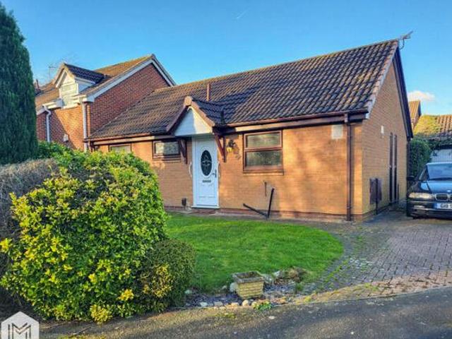 2 Bedroom Bungalow For Sale In Birchwood, Warrington