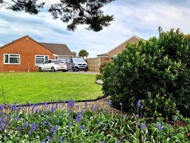 2 Bedroom Bungalow For Sale In Brean, Burnham on sea