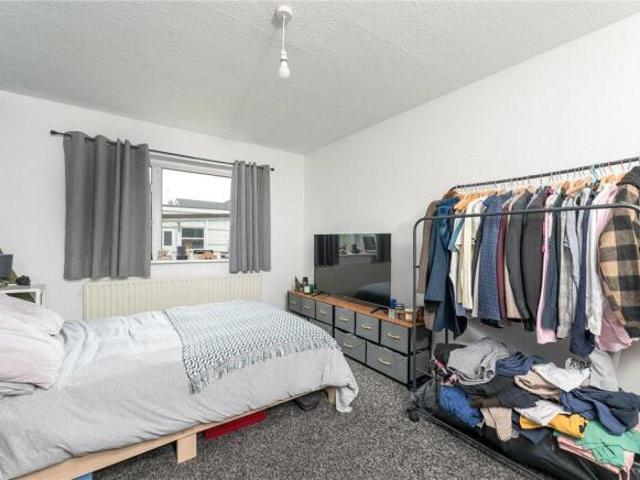 2 bedroom bungalow for sale in Britannia Road, Morley, Leeds, West Yorkshire, LS27