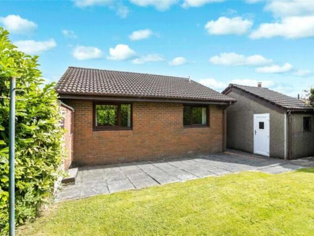 2 bedroom bungalow for sale in Broomknowe, Cumbernauld, Glasgow, North Lanarkshire, G68
