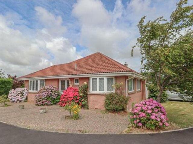 2 Bedroom Bungalow For Sale In Godshill
