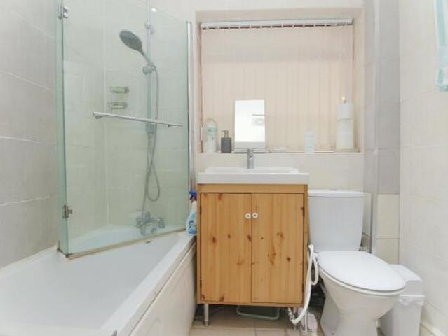 2 bedroom bungalow for sale in Geraldton Avenue, Bradford, BD2