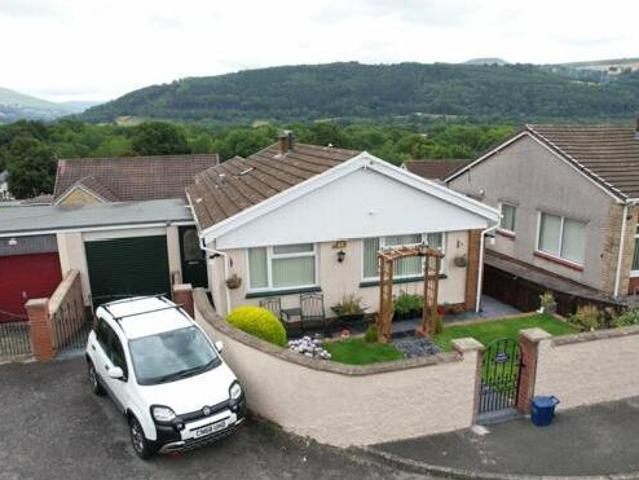 2 Bedroom Bungalow For Sale In Gilwern, Abergavenny