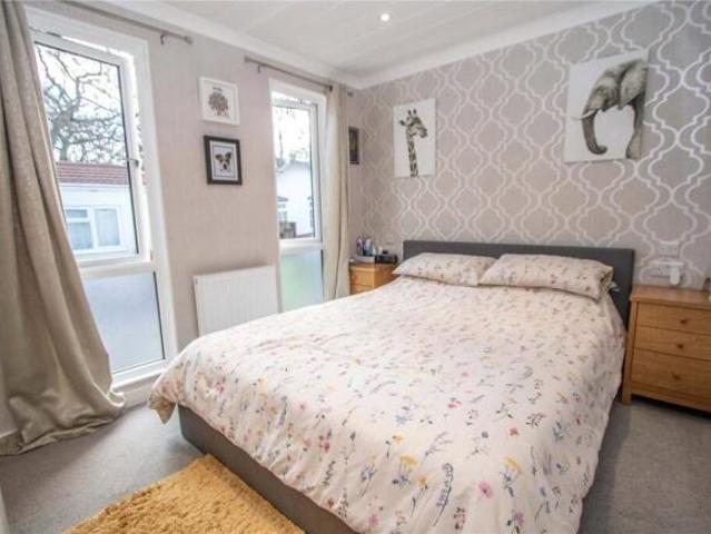 2 bedroom bungalow for sale in Glenholt Park, Plymouth, PL6