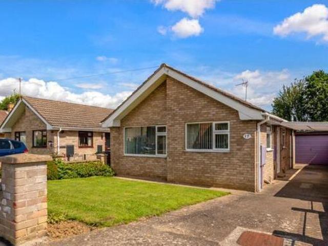 2 Bedroom Bungalow For Sale In Grantham, Lincolnshire