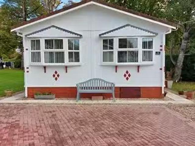 2 Bedroom Bungalow For Sale In Dunnikier Park, Kirkcaldy, KY1