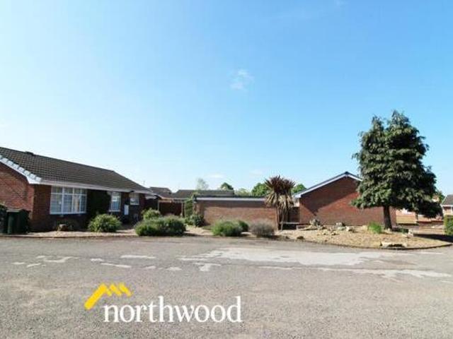 2 Bedroom Bungalow For Sale In Dunscroft, Doncaster