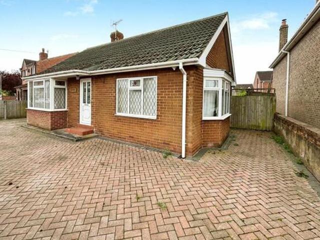 2 Bedroom Bungalow For Sale In Eastrington, Goole