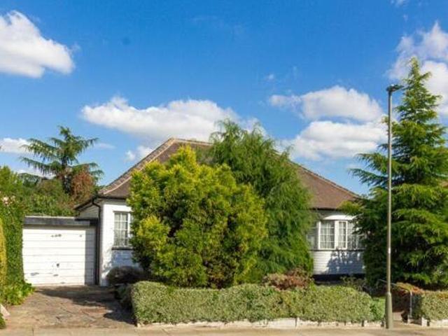 2 Bedroom Bungalow For Sale In Edgware