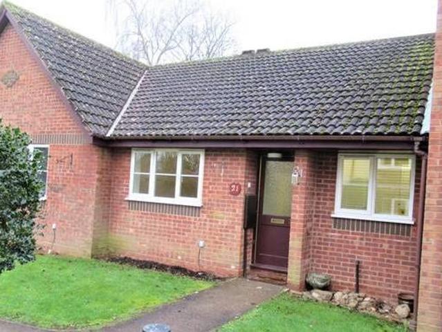 2 bedroom bungalow for sale in Eleanor Walk WOBURN MK17 MK17