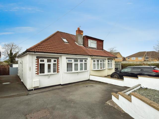 2 bedroom bungalow for sale in Fortfield Road, Whitchurch, Bristol, BS14 9NS, BS14