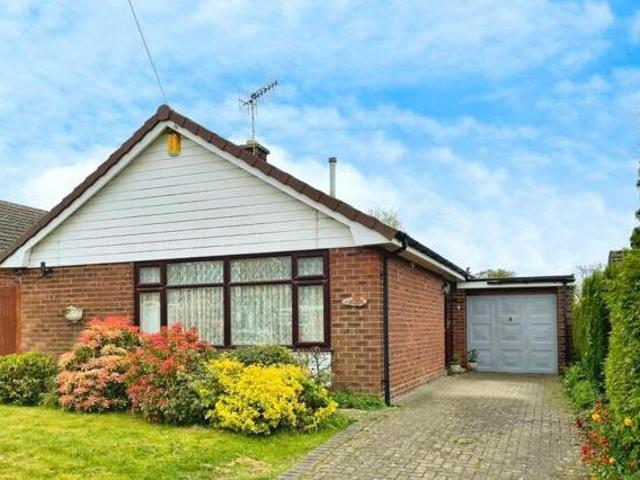 2 Bedroom Bungalow For Sale In Frodsham, Cheshire
