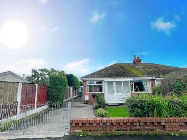 2 Bedroom Bungalow For Sale In Knott End On Sea