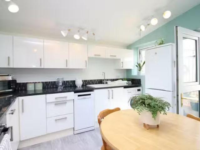 2 bedroom bungalow for sale in Kelvin Road, Thornton Cleveleys.