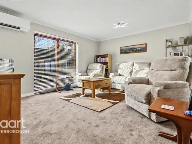 2 bedroom bungalow for sale in Kimbolton Court, Peterborough, PE1