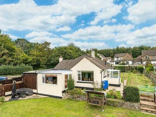 2 Bedroom Bungalow For Sale In Kingsteignton, Newton Abbot