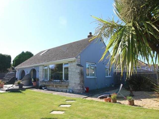 2 Bedroom Bungalow For Sale In Hordle, Hampshire