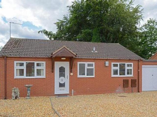2 Bedroom Bungalow For Sale In Hadley, Telford