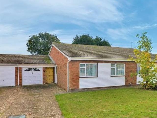 2 bedroom bungalow for sale in Heathlands Thorrington Colchester CO7 CO7