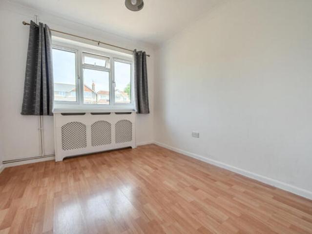 2 bedroom bungalow for sale in Oxford Road, Stratton St Margaret, Swindon, SN3
